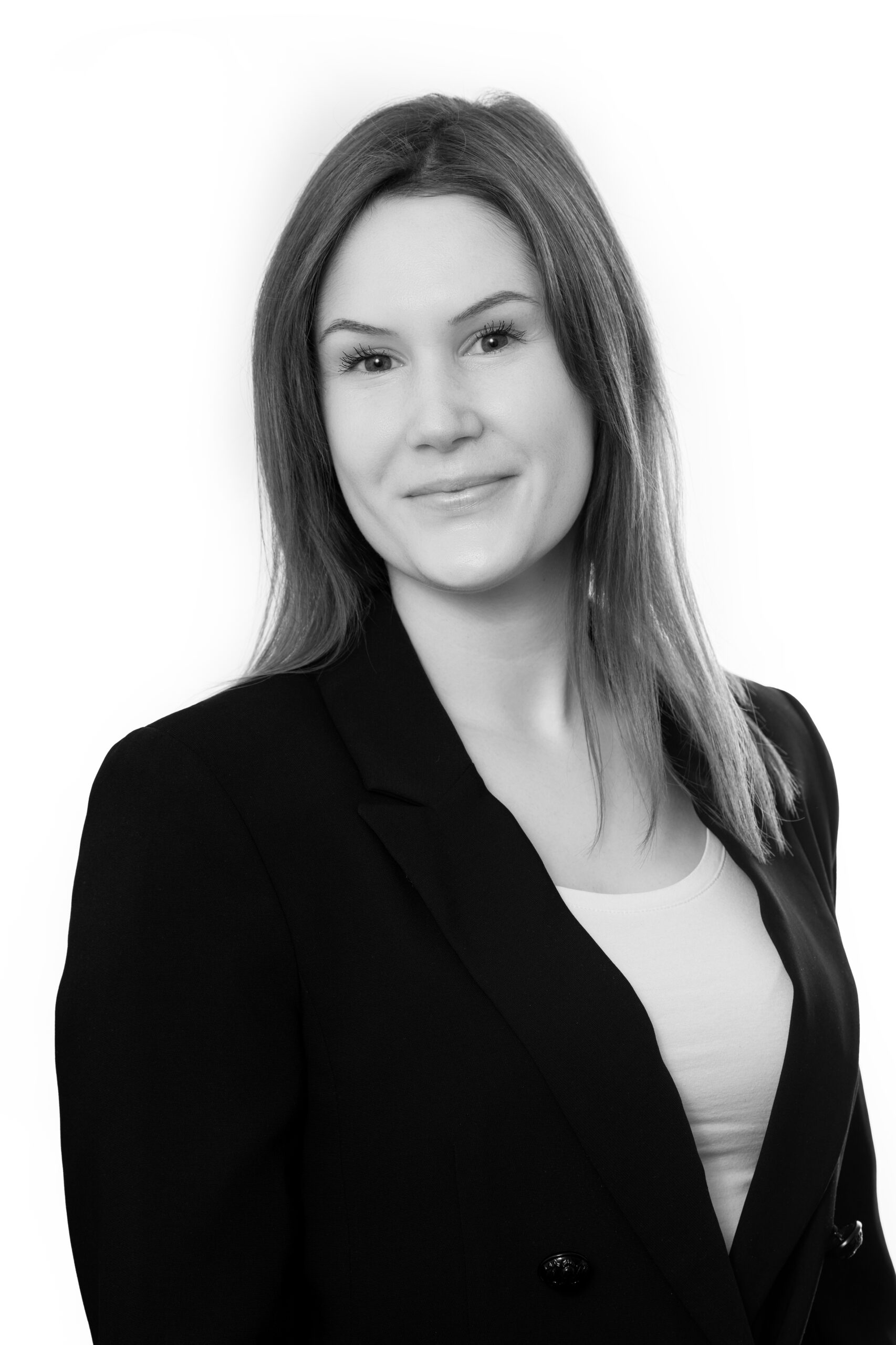 Marie Budzinski - Gricon Treuhand + Immobilien AG